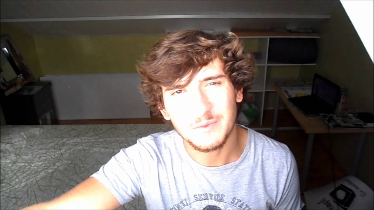 Imitation du scribe Otis (petite intro de mon retard) - YouTube