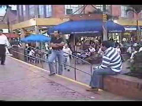 Centro Comercial Chipichape Cali Colombia Video3
