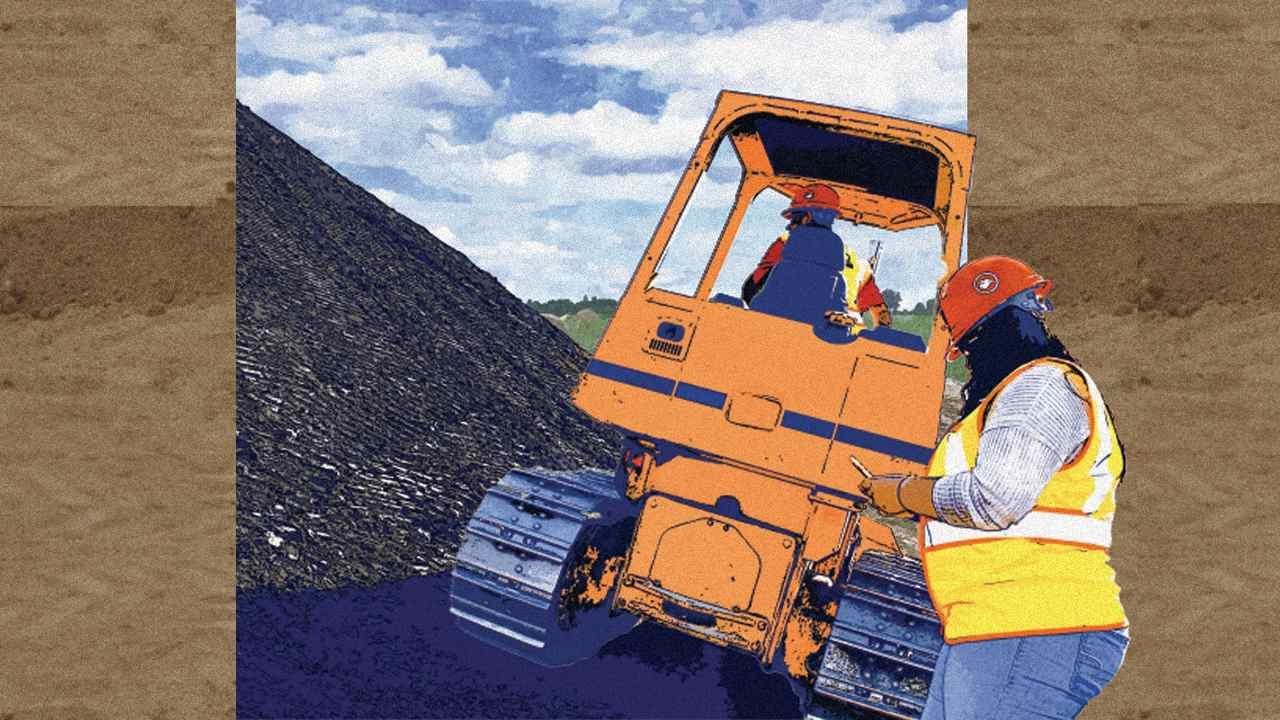 Distraction Dangers in Construction: Employee Safety Orientation - YouTube