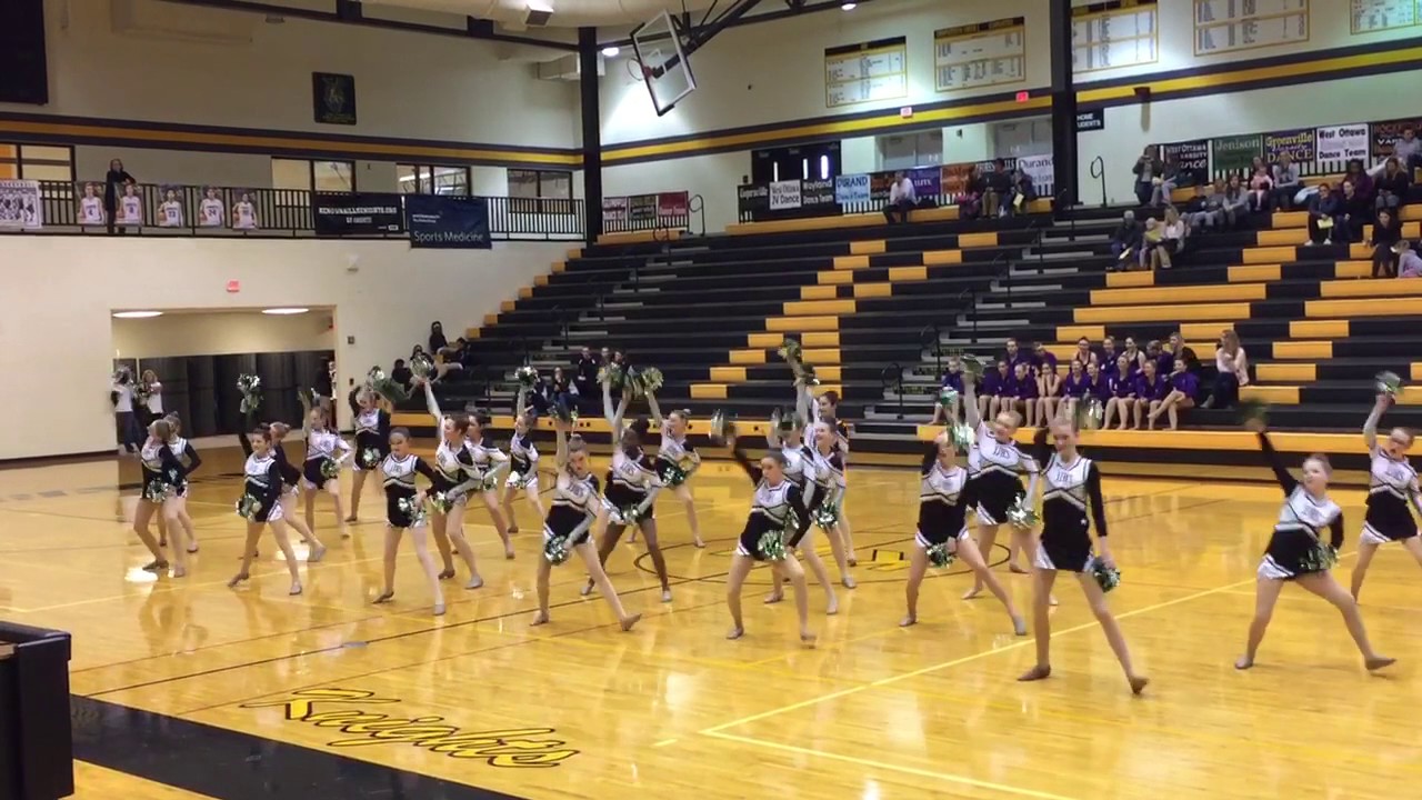 Jenison Jr. High Pom Routine 2017 - YouTube