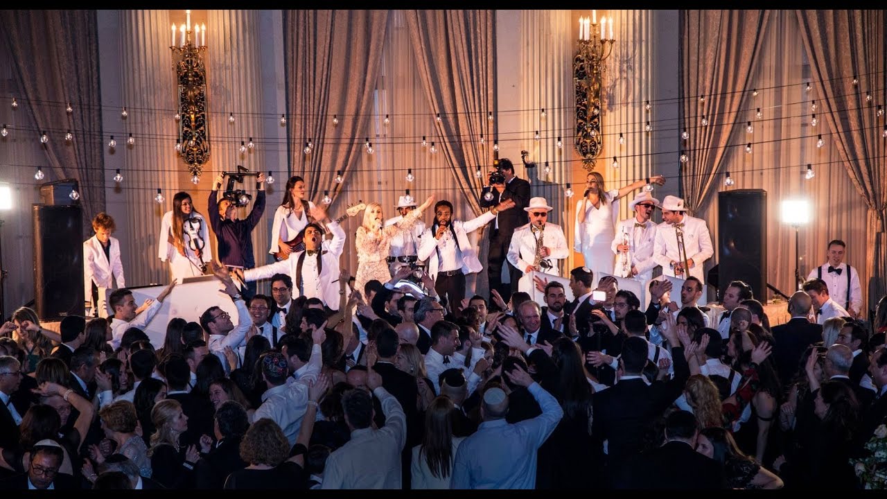 ELI's BAND - International Hits - YouTube