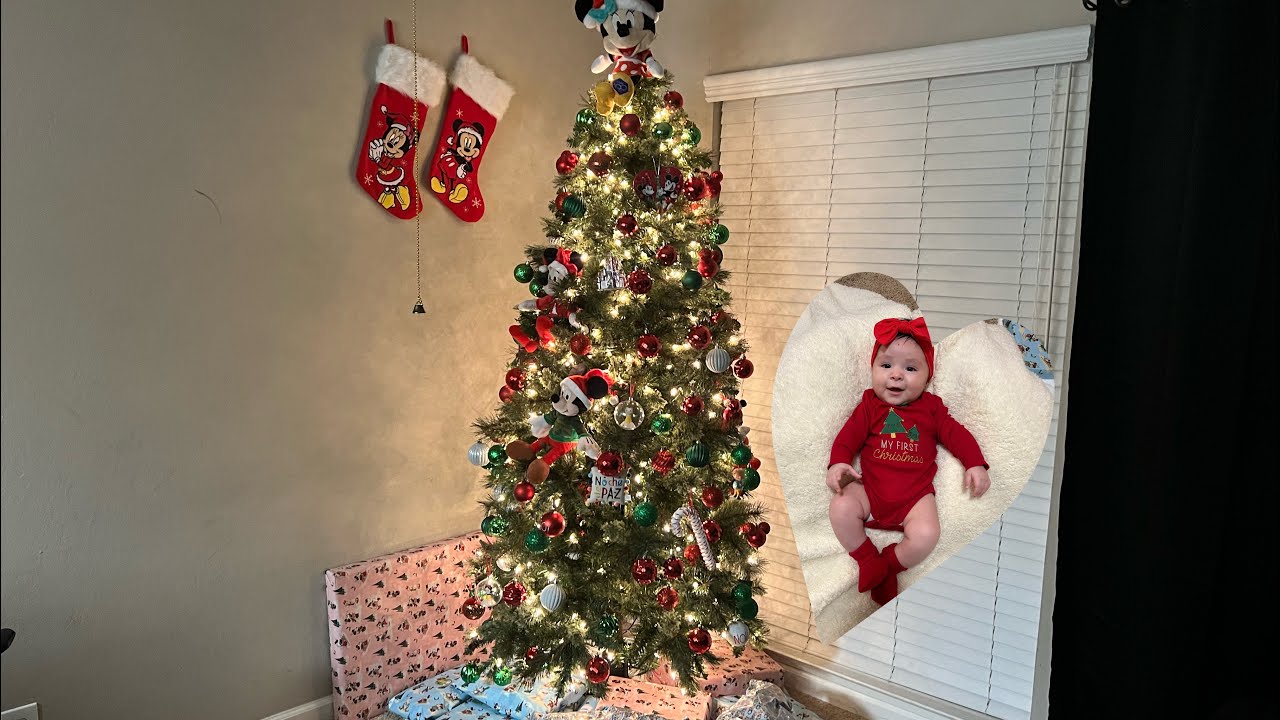 Angelique’s first Christmas tree🎄 ️ | Disney theme Christmas - YouTube