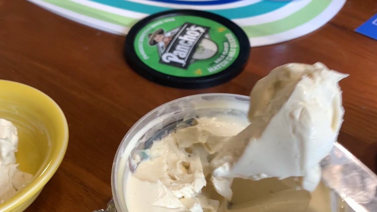 Pancho’s Hatch Chile white Queso review with slow motion footage Yummy ...