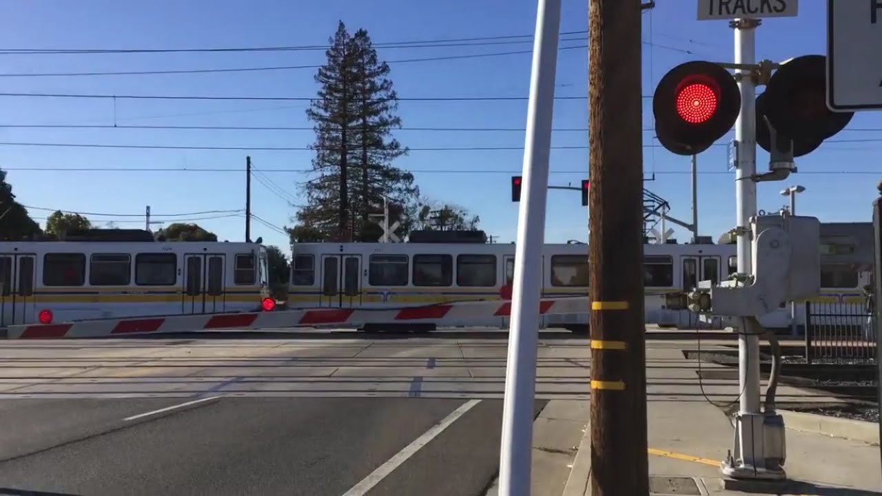 Fruitridge Road, Gate Drop Fast, Light Fixed, Sacramento Light Rail ...