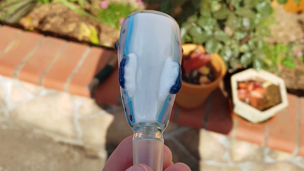 603 Glass Fish Slide / Bong Bowl - YouTube