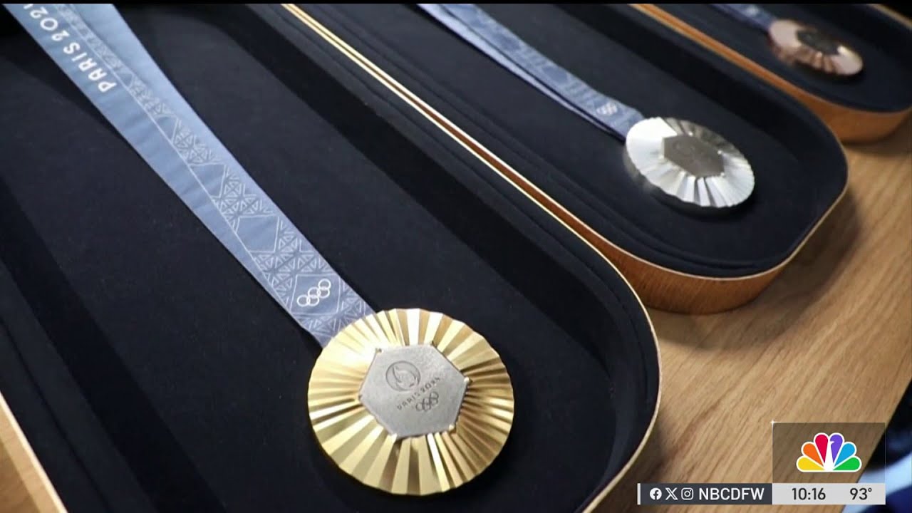 Story behind the Olympic medals and what they're made of - YouTube