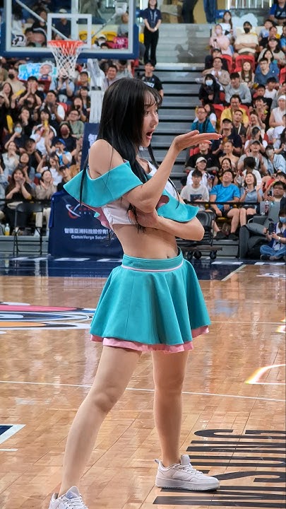 Re: [閒聊] 啦啦隊要陸續在球場十六蹲了嗎 - PTT評價