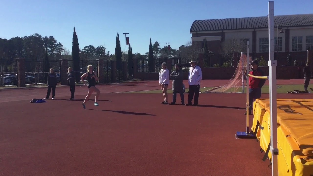 4’6 Payton Dunham 1st attempt clears JCHS 3/14/18 - YouTube