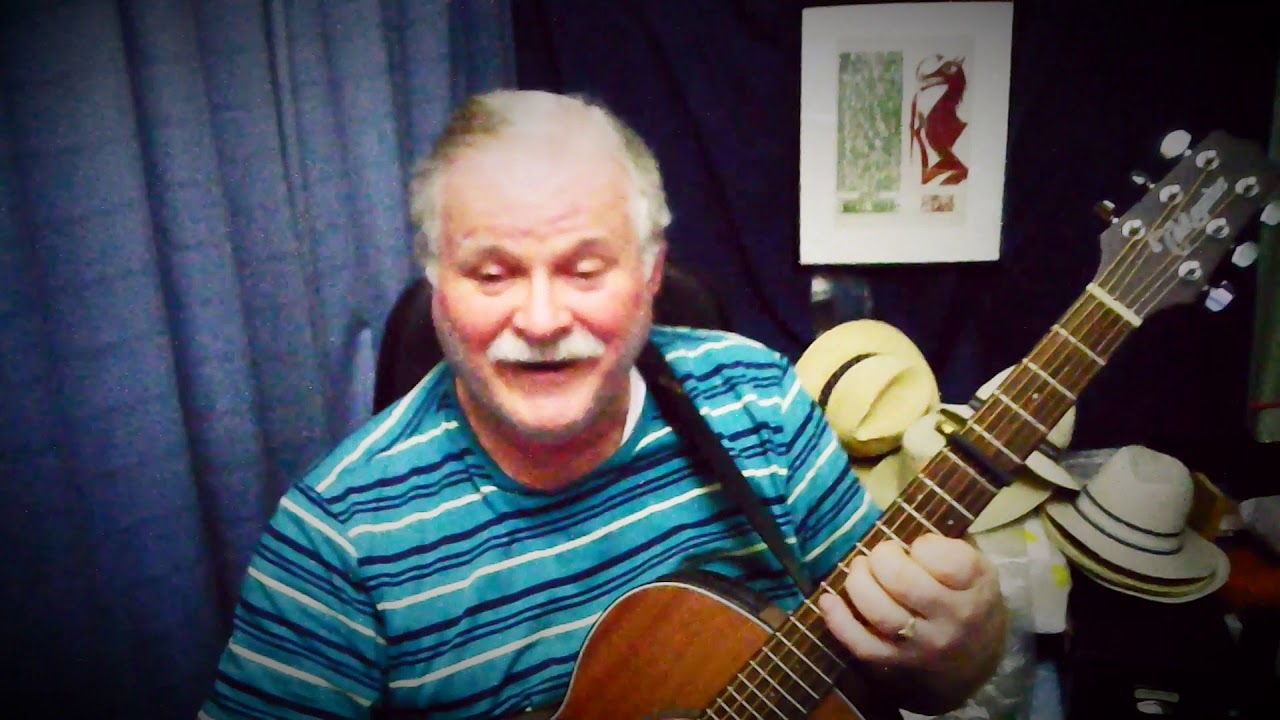 DO YOU LOVE AN APPLE sung by ALUN RHYS JONES - YouTube