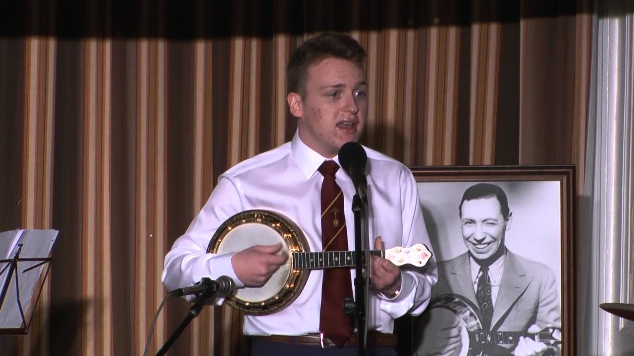 Lewis Clifton - Trailing Around In A Trailer - YouTube