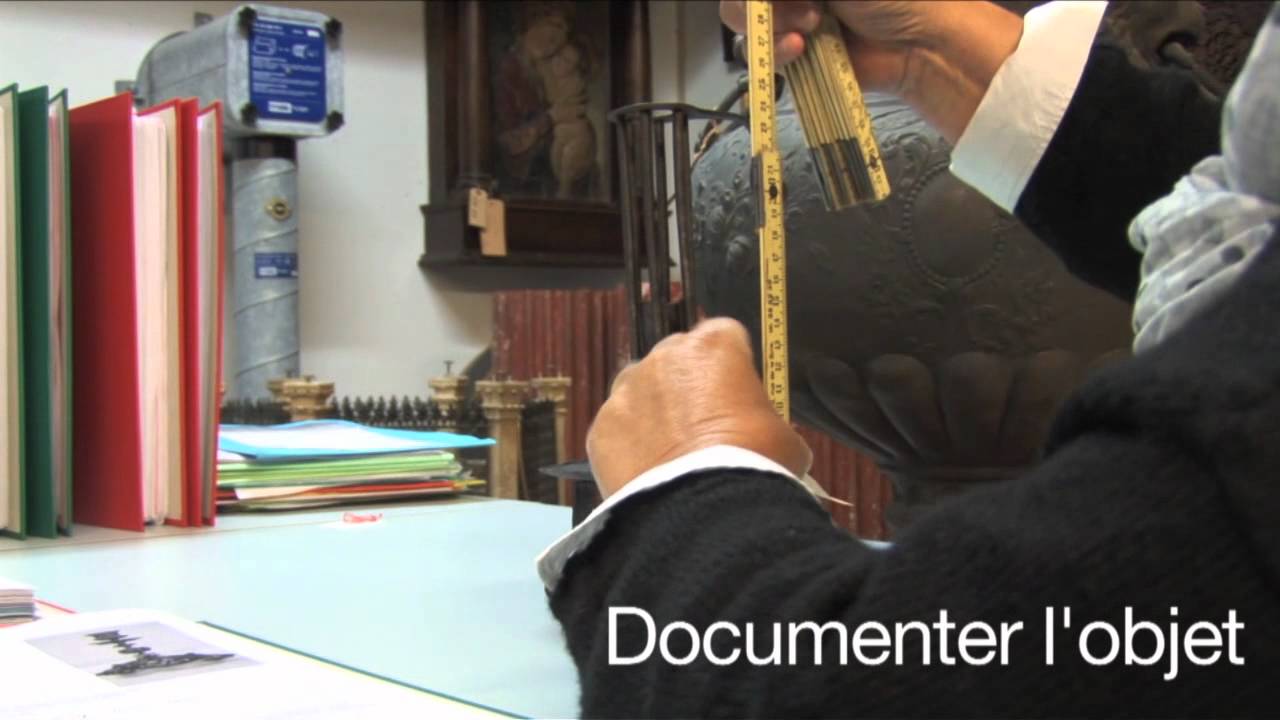 Les métiers du musée: chargés d'inventaire - YouTube