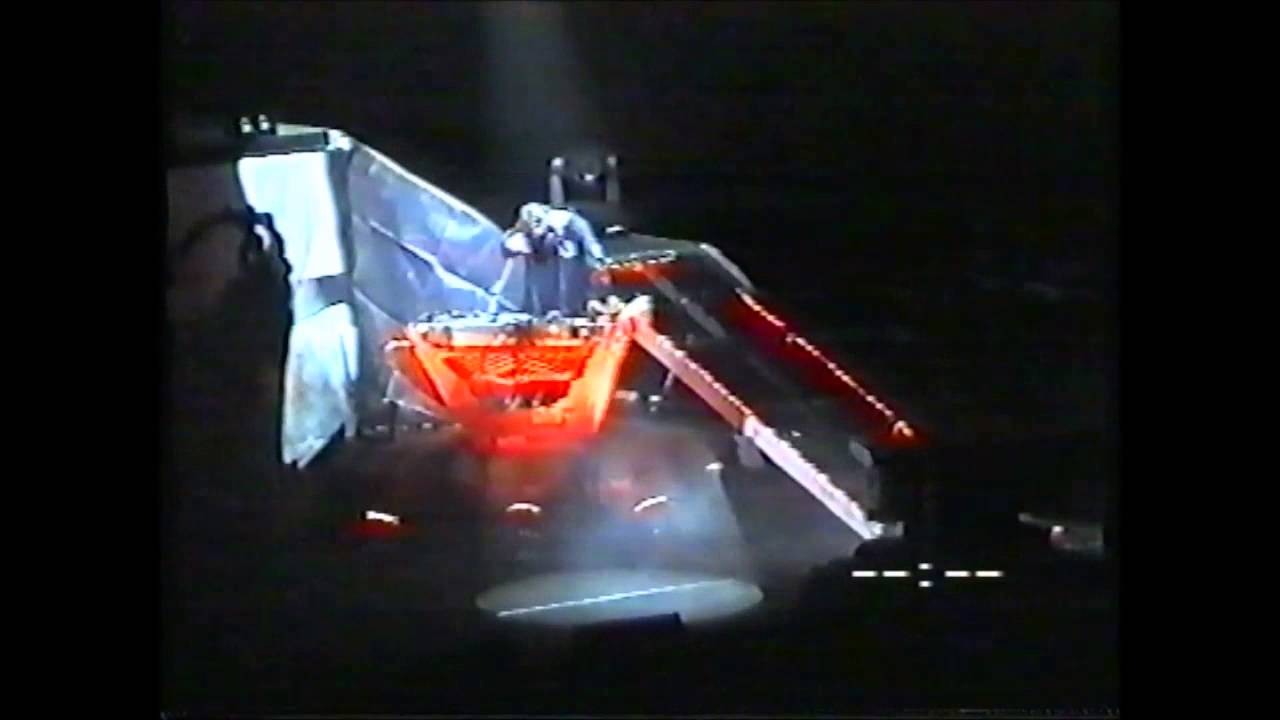Slipknot - Sid Turntable Solo (live at Hovet,Stockholm,Sweden 2002 ...