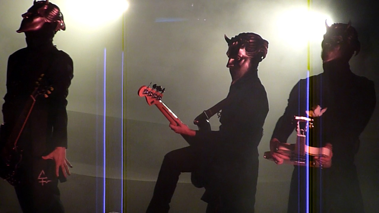 Ghost - Mummy Dust - live @ Kings - YouTube