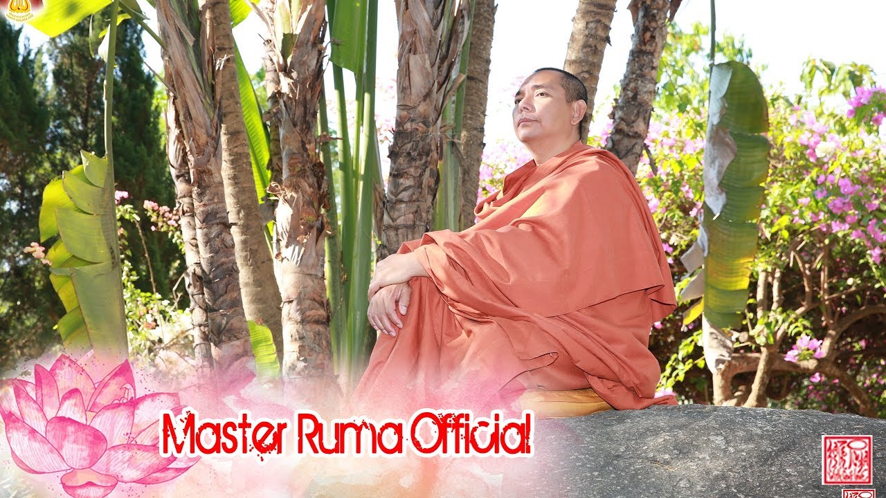 จงยิ้มเถิดนักบวชเอย - พระอาจารย์รูมา | Master Ruma Official - YouTube