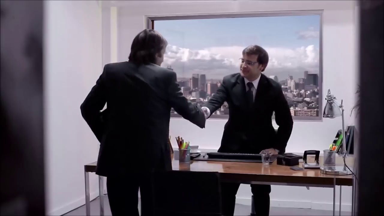 Job interview scare prank - YouTube