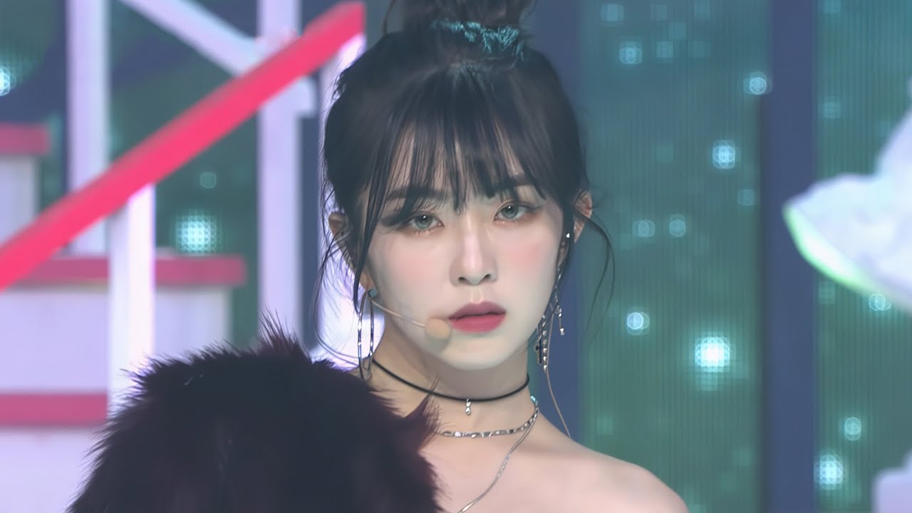 [4K AI Upscale] 180207 Red Velvet - Bad Boy @ MBC every1 쇼 챔피언 E258 - YouTube