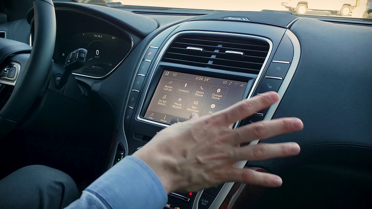 Connecting a phone to the 2020 Lincoln Nautilus | 2020 Lincoln Nautilus ...
