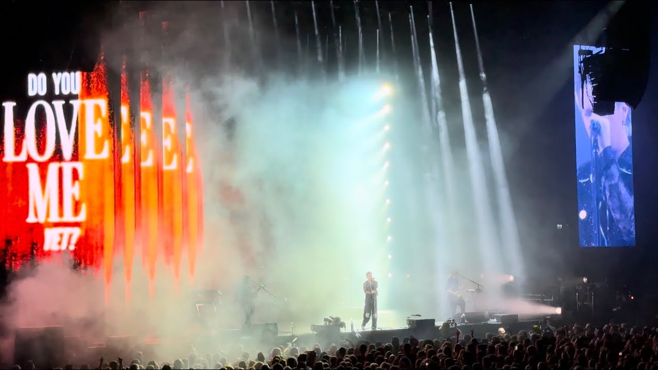 Nothing But Thieves | Welcome To The DCC World Tour | Live @ Ziggo Dome ...