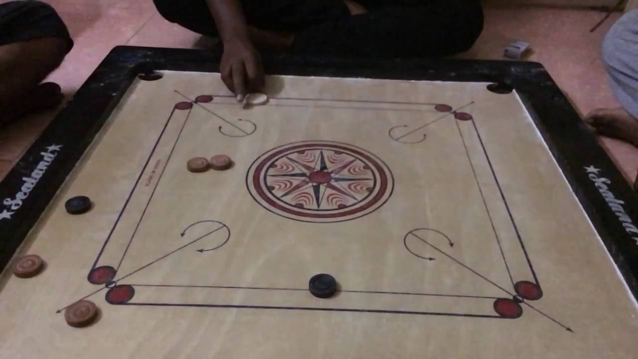 Hitting the best shot of carrom by DEEPAK R - YouTube