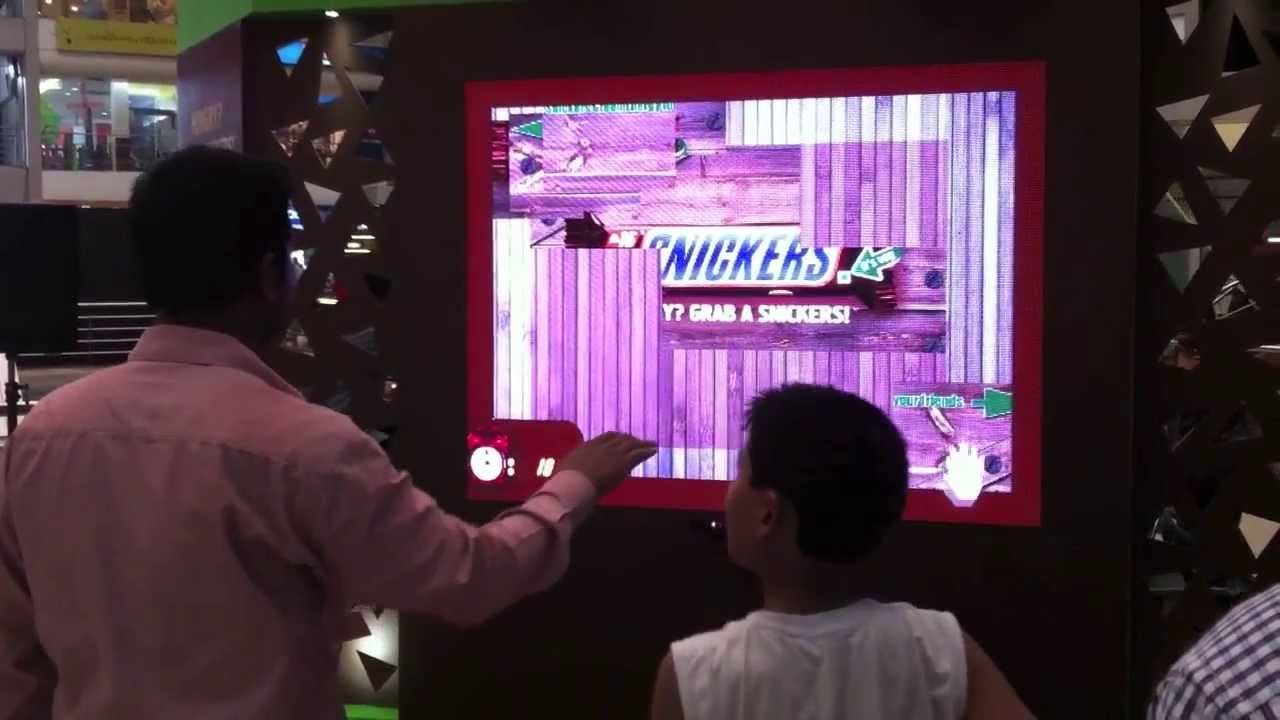 Snickers Interactive Wall Game with Social Connect - YouTube