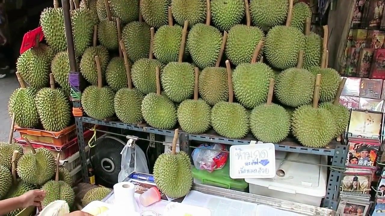 Thai Chicken – Dried Fish - Kanyao Durian - Chinatown - Thai Street ...