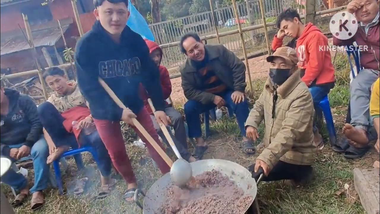 peb mu ua tshoob pem pham la vej lo txog tsev law.m - YouTube