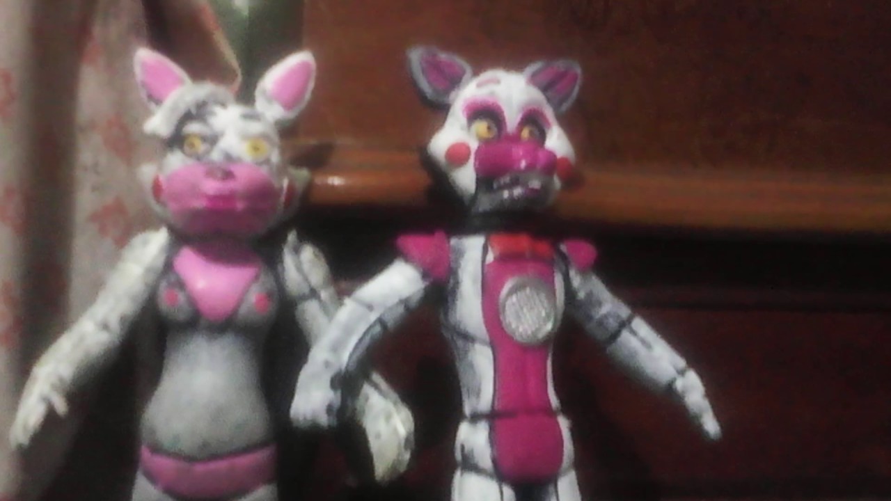 Mangle y funtime foxy - YouTube
