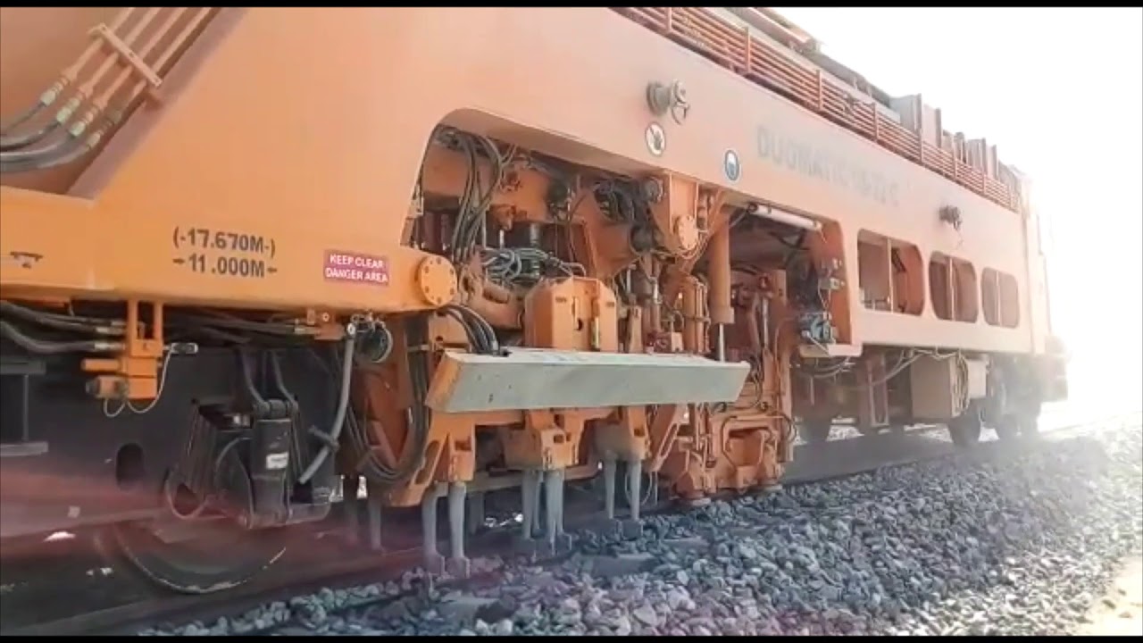 Tamping Video by Duomatic Machine - YouTube