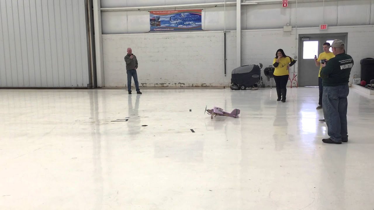 Team Yellow Jacket 2nd flight with aerobatics and landing - YouTube