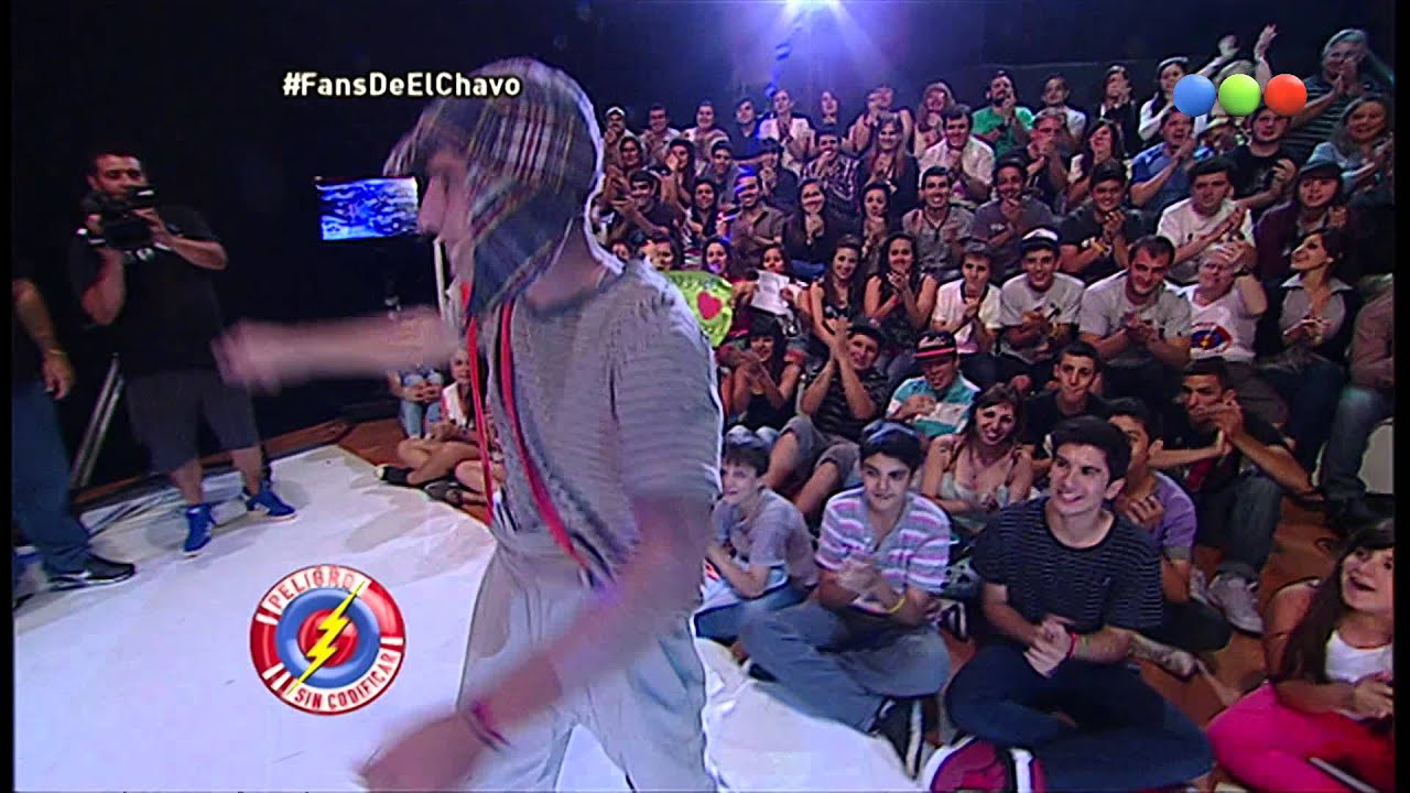 Fans Del Chavo, El Chavo y Don Ramón Bailan - Peligro Sin Codificar ...