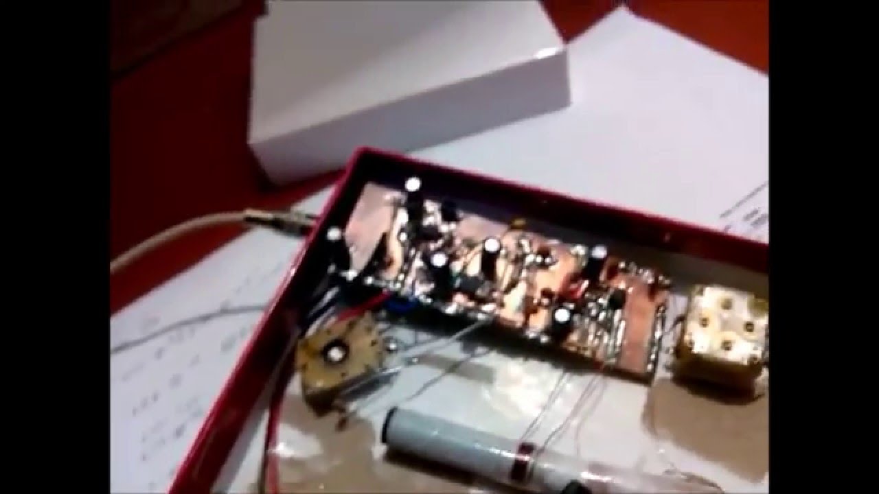 Homemade AM receiver - YouTube