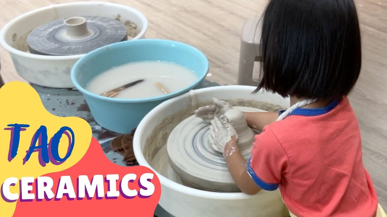 Taoz Ceramics Pottery Workshop for 3 year olds and up - YouTube