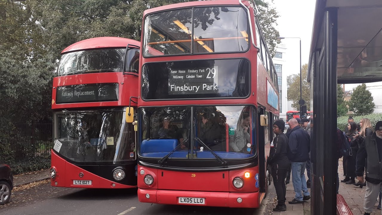 (Chalk Farm) - Ex SLN - ALX400 - 18453 - LX05LLO - on Route 29 - Short ...