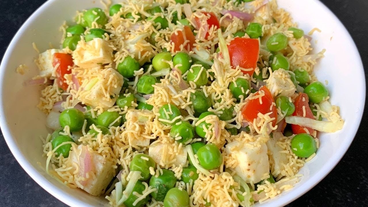 Matar ki Chaat | Green Peas Chaat | Perfect snack recipe - YouTube