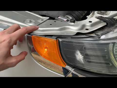 2006 - 2009 Saab 9-5 Side Marker Light Bulb and Lens Replacement - YouTube