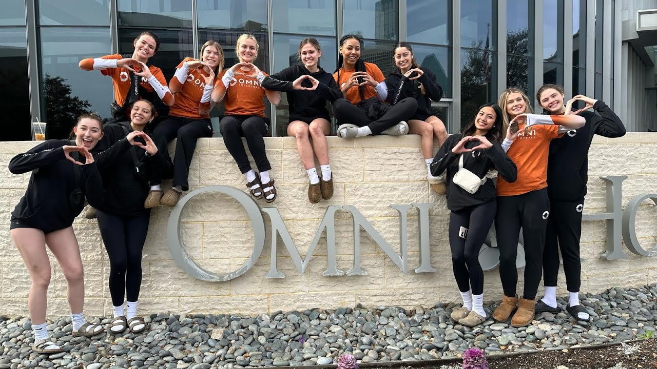 AVC Dallas Qualifier 18u - YouTube