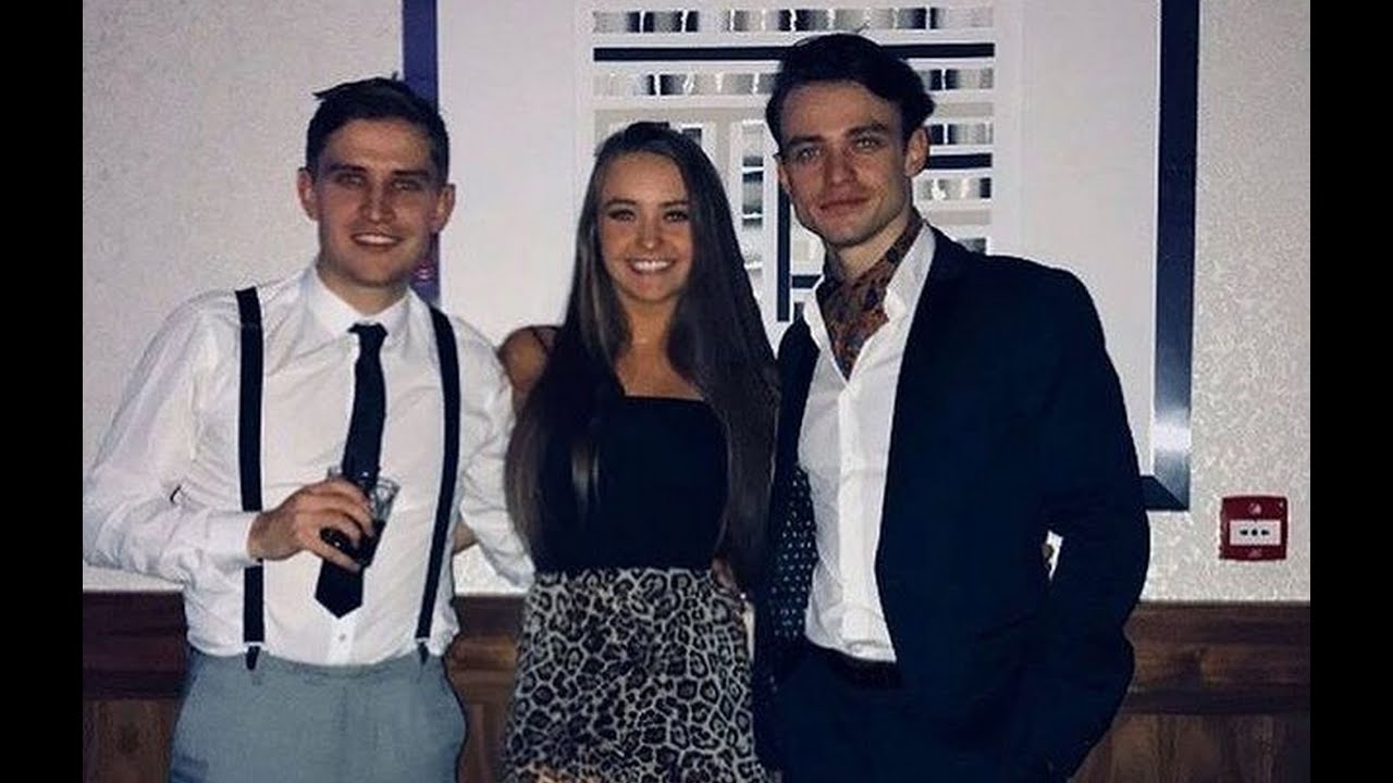 Thomas Doherty Girlfriend, Siblings, Parents (Family Members) - YouTube
