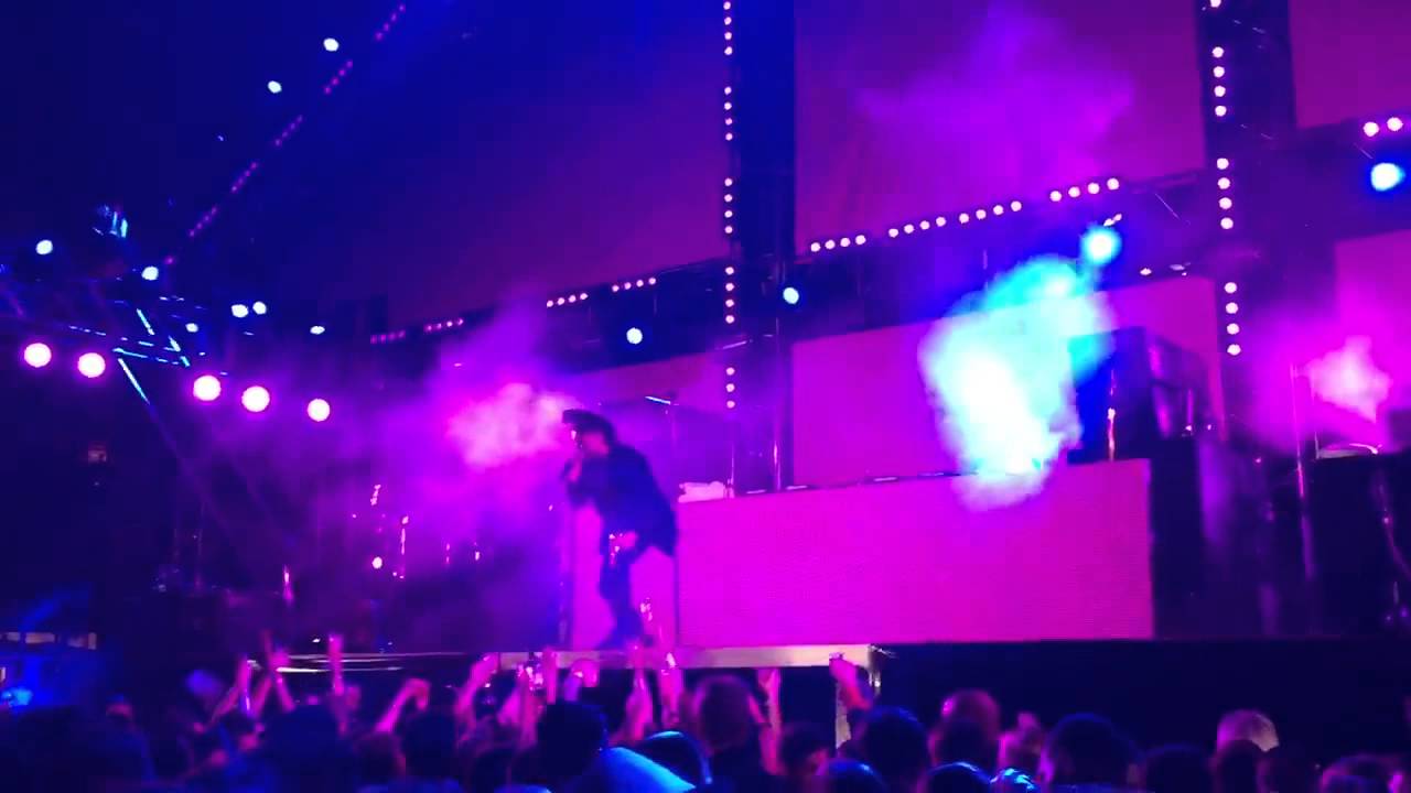The Weeknd Preforms "Earned It" for the First Time - YouTube