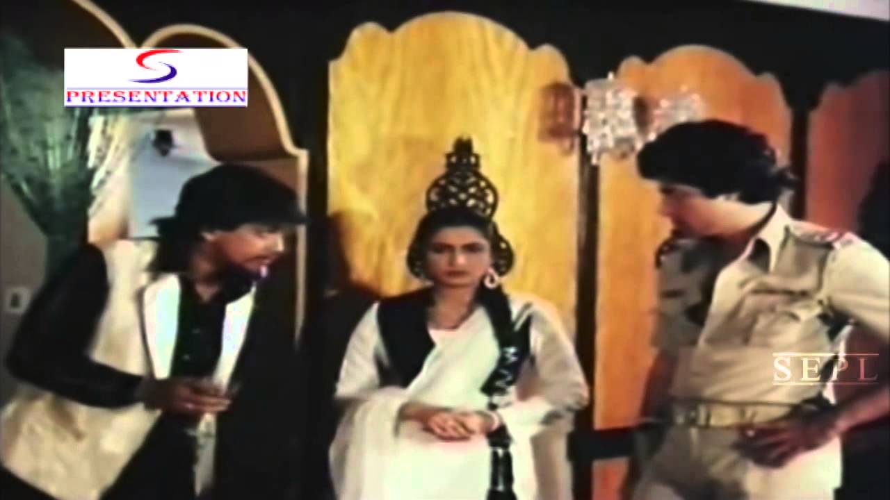 Huma Khan Helping Mithun Chakraborty @ Rajoo Dada - Mithun, Vijayendra ...