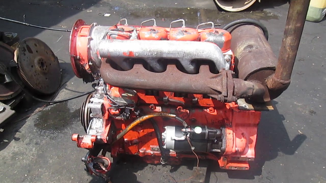 Deutz F4L912 - YouTube