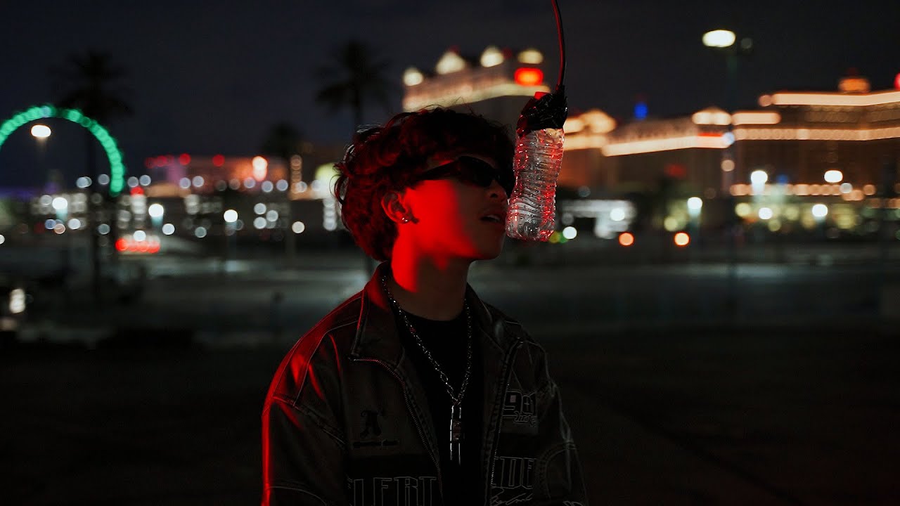 Breezee - So In Love (Live Mic Performance) - YouTube