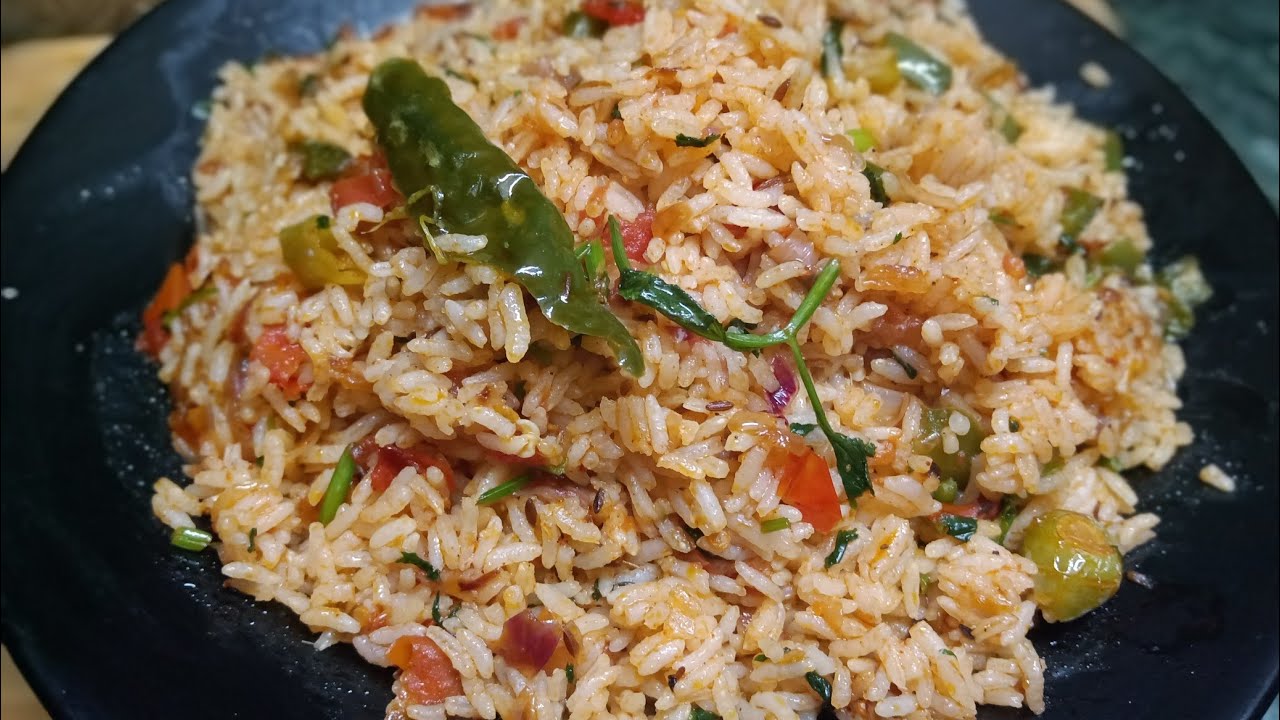 सब्जी न हो तो Fried Rice सवादिष्ट नहीं बनता? कैसे मैने rice fry किया कि ...