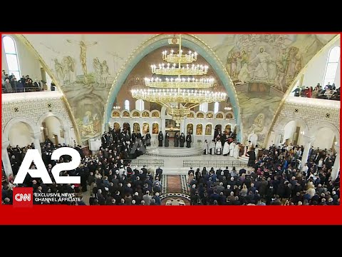 Kisha ortodokse shqiptare: Fronezëzohet kryepeshkopi i ri Joan - YouTube