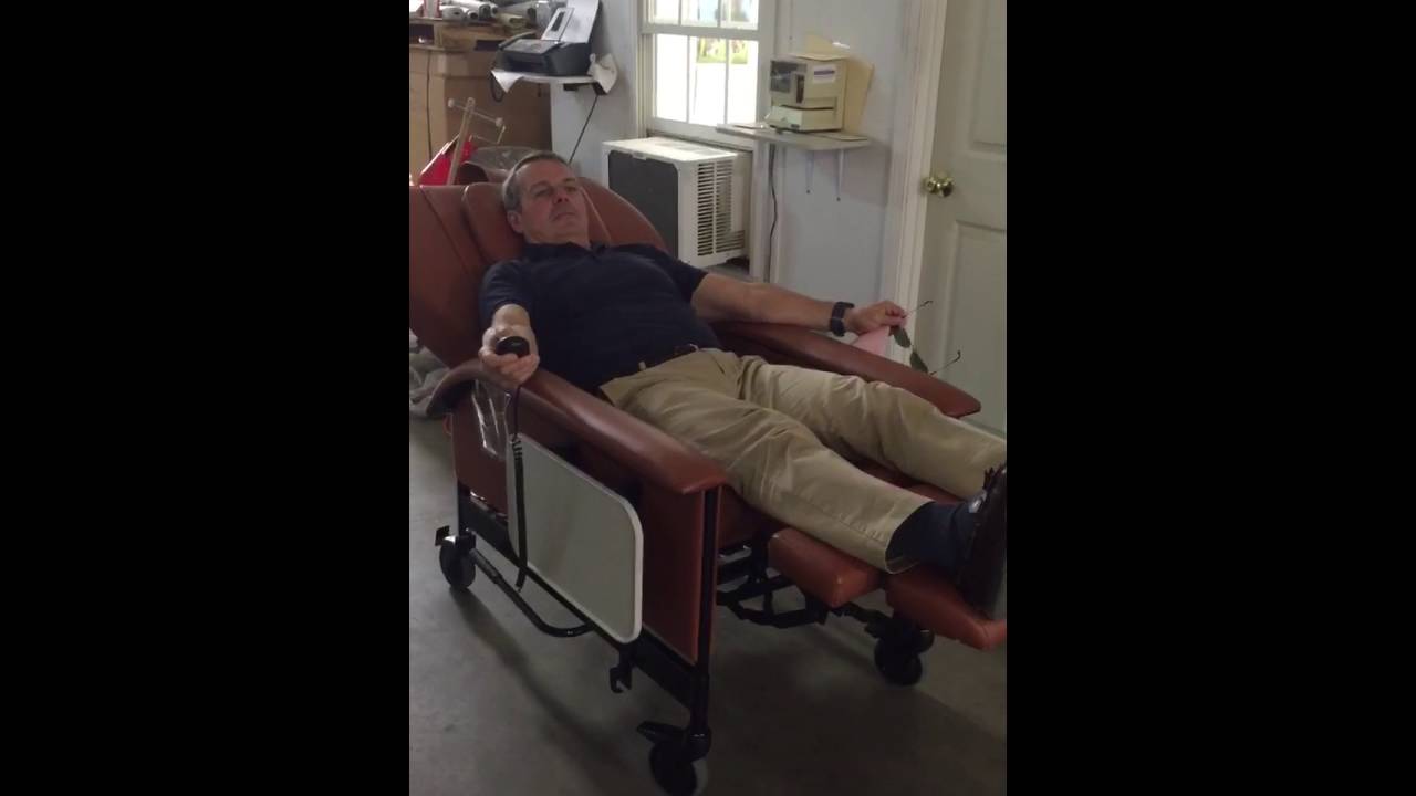 Veterans Guardian Medcor Patient Chair .. is now automatic! - YouTube