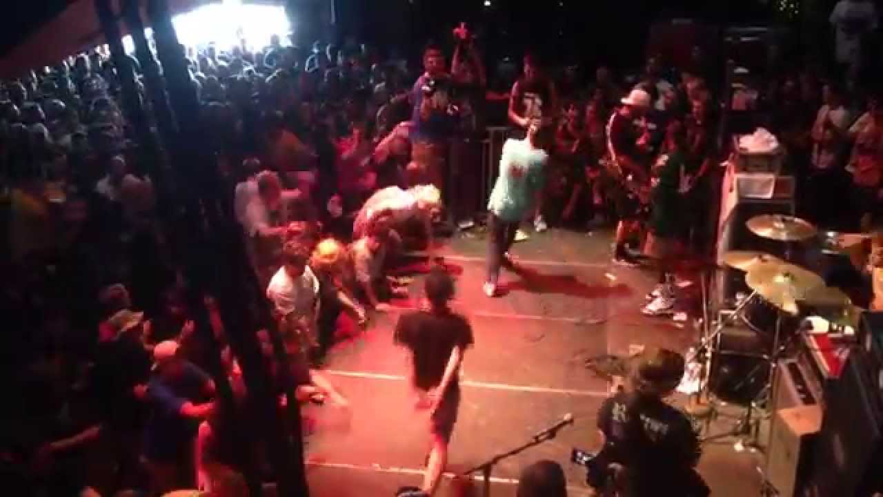Turnstile TIHC 2014 Intro & Keep it Moving - YouTube