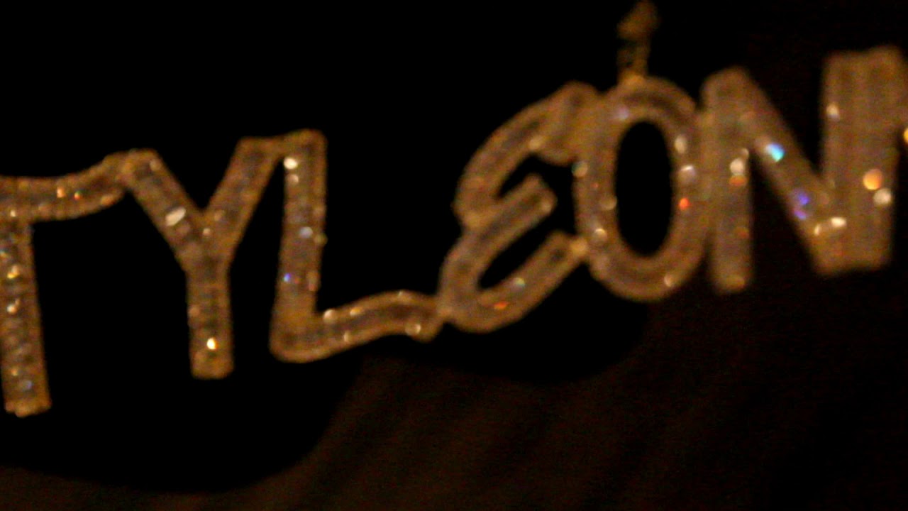 Jollay The Jeweler - Custom Baguette Pendant - YouTube
