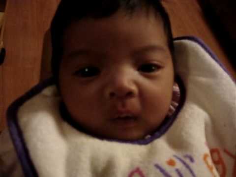 Hannah Sophia 28 Days Old (Pooping)