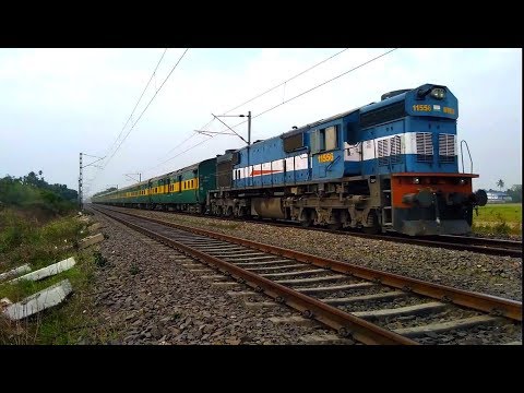 Difference between Normal ICF rakes & Garib Rath rakes || Led by ALCO ...