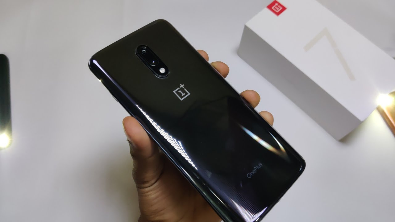 OnePlus 7 Unboxing - YouTube