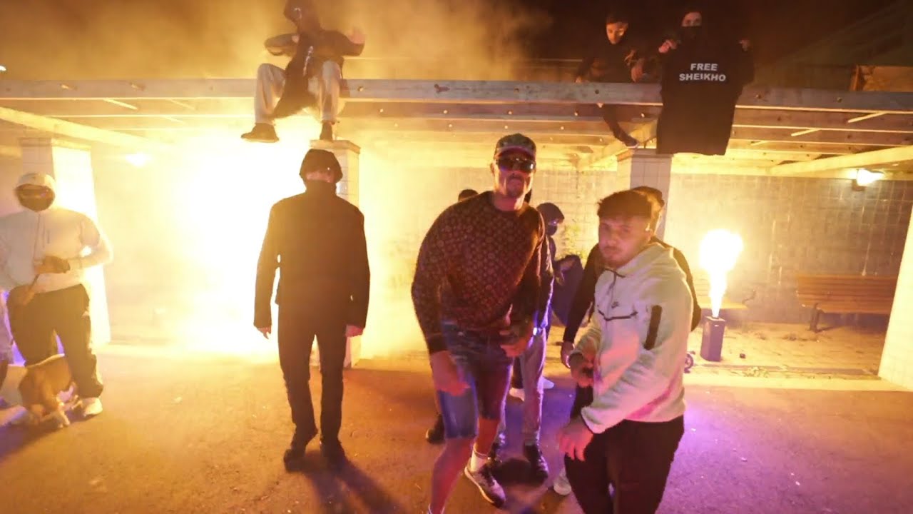 La Rosy X Alex Ceesay - LOWKEY (OFFICIAL MUSICVIDEO) - YouTube